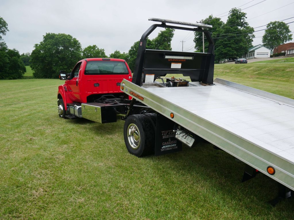 2017 Ford F650 - Aluminum Bed Rollback - *SOLD* - Tipton Sales & Parts, Inc