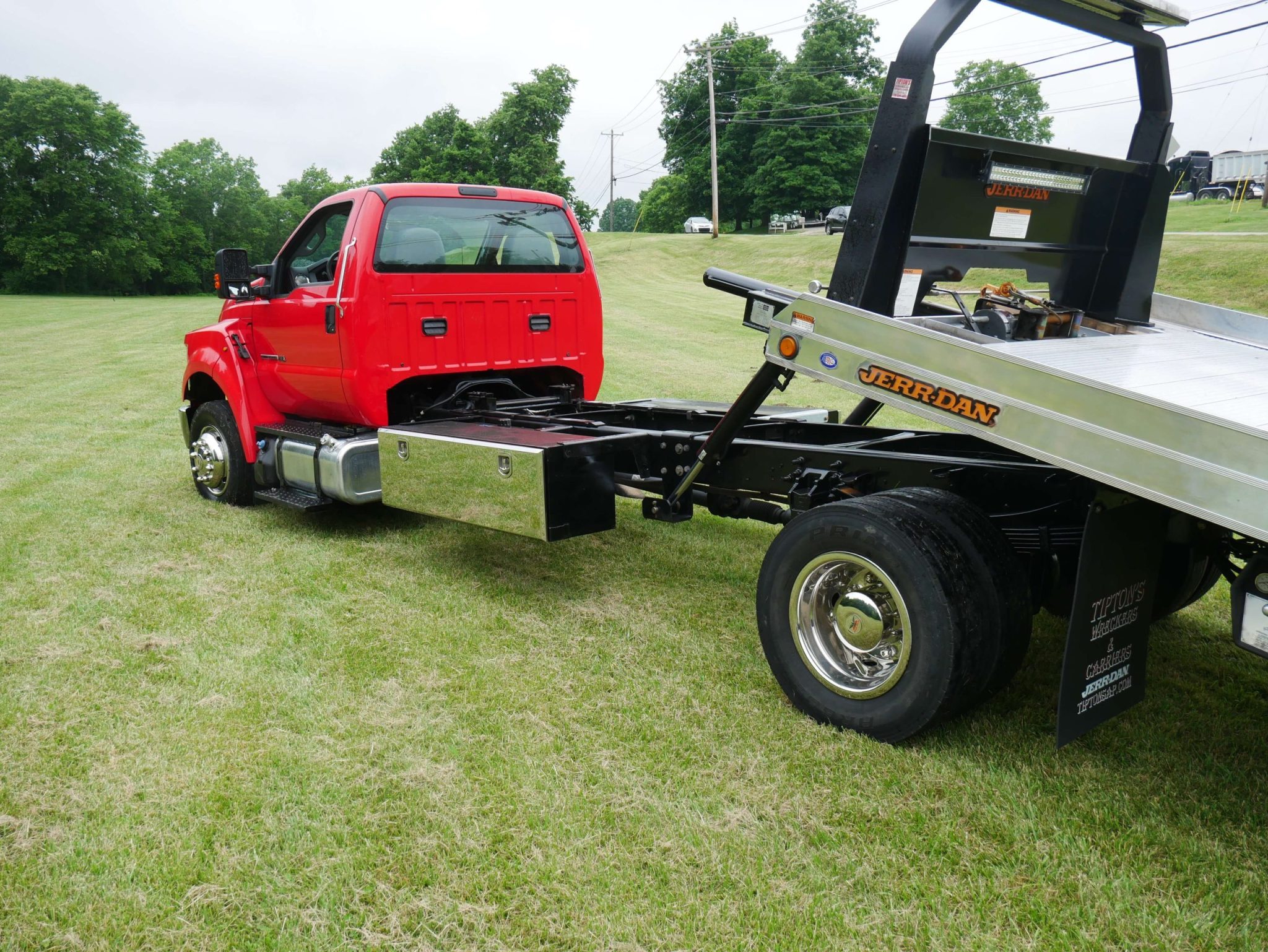 2017 Ford F650 - Aluminum Bed Rollback - *SOLD* - Tipton Sales & Parts, Inc