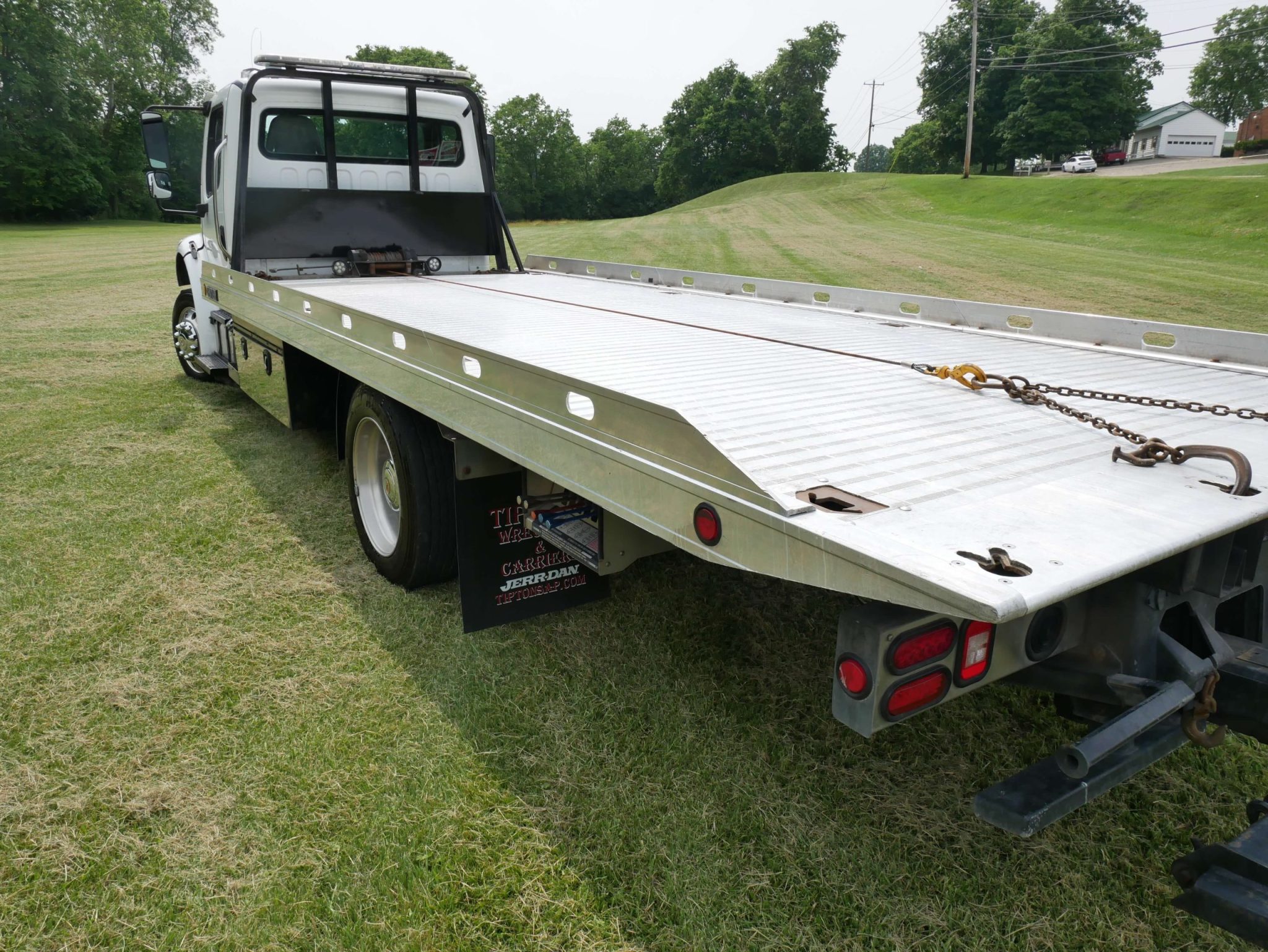 2018 Freightliner M2 106 - Aluminum Bed Rollback - *SOLD* - Tipton ...