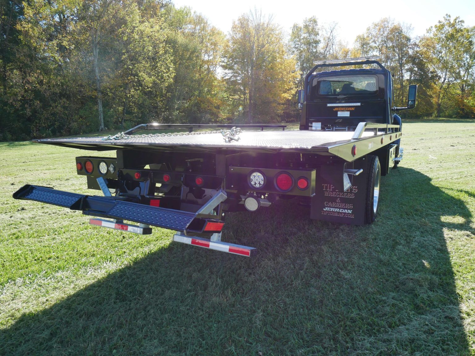 2025 International MV607 - Steel Jerr-Dan Rollback *SOLD* - Tipton ...
