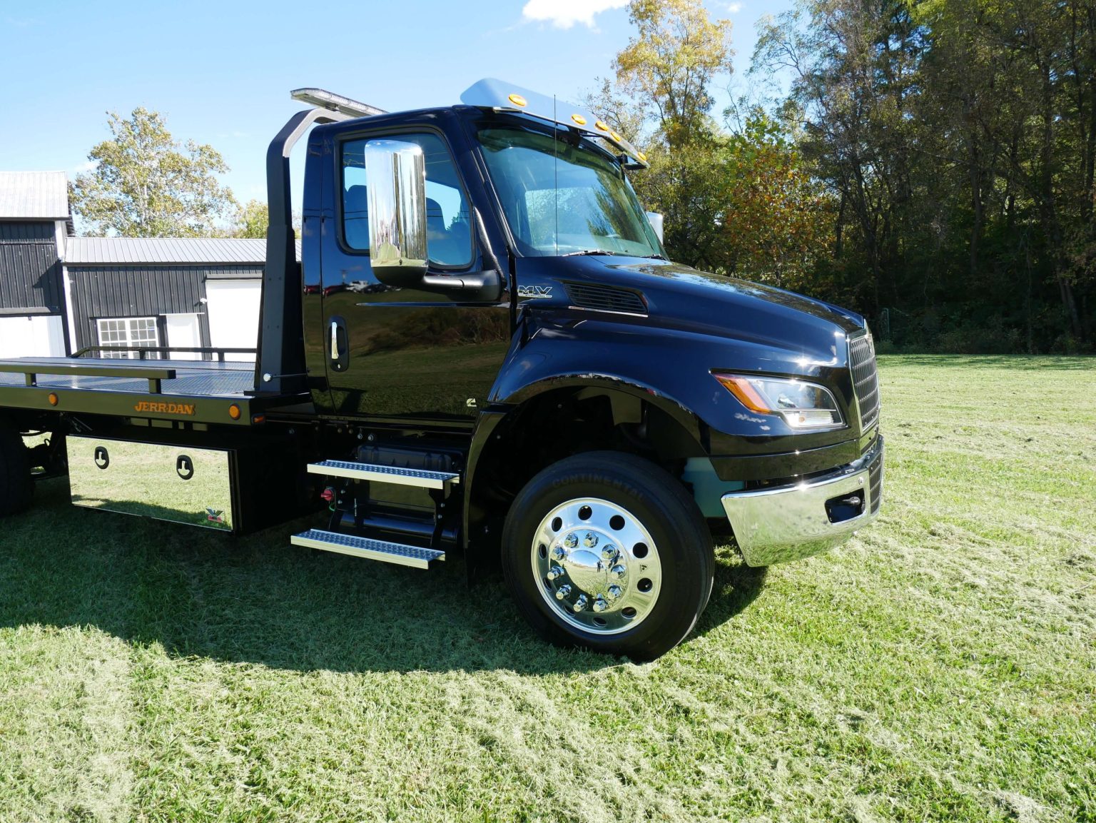 2025 International MV607 - Steel Jerr-Dan Rollback *SOLD* - Tipton ...